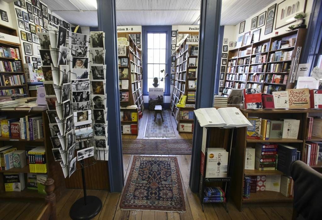 A Literary Tour Of Oxford, Mississippi
