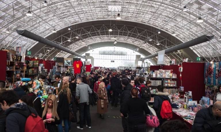 How To Survive Your First Comics Convention