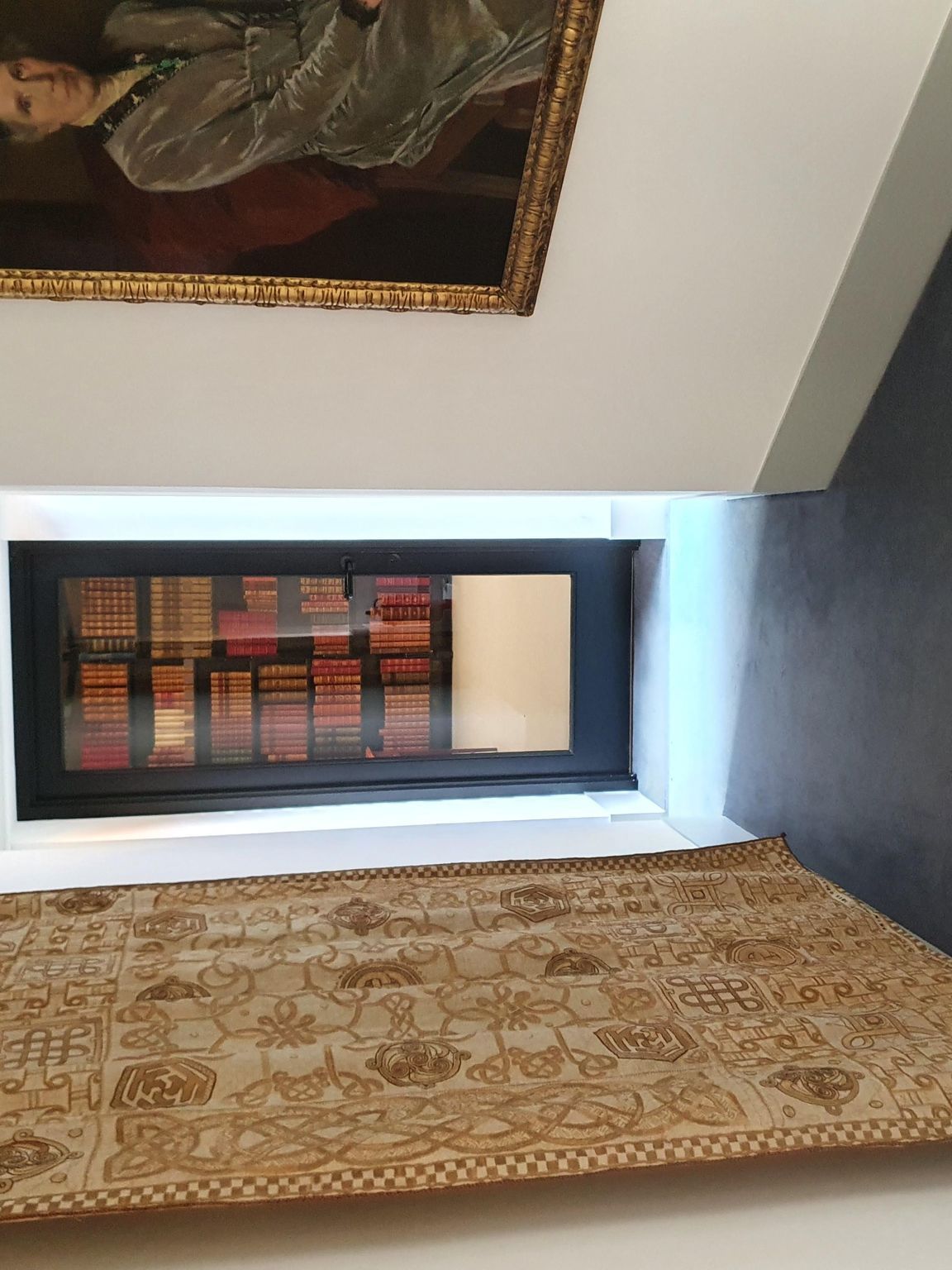 Virtual Library Tour: Newnham College, University of Cambridge