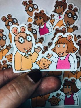 Have a Wonderful Kind of Day With These ARTHUR Accessories From Etsy