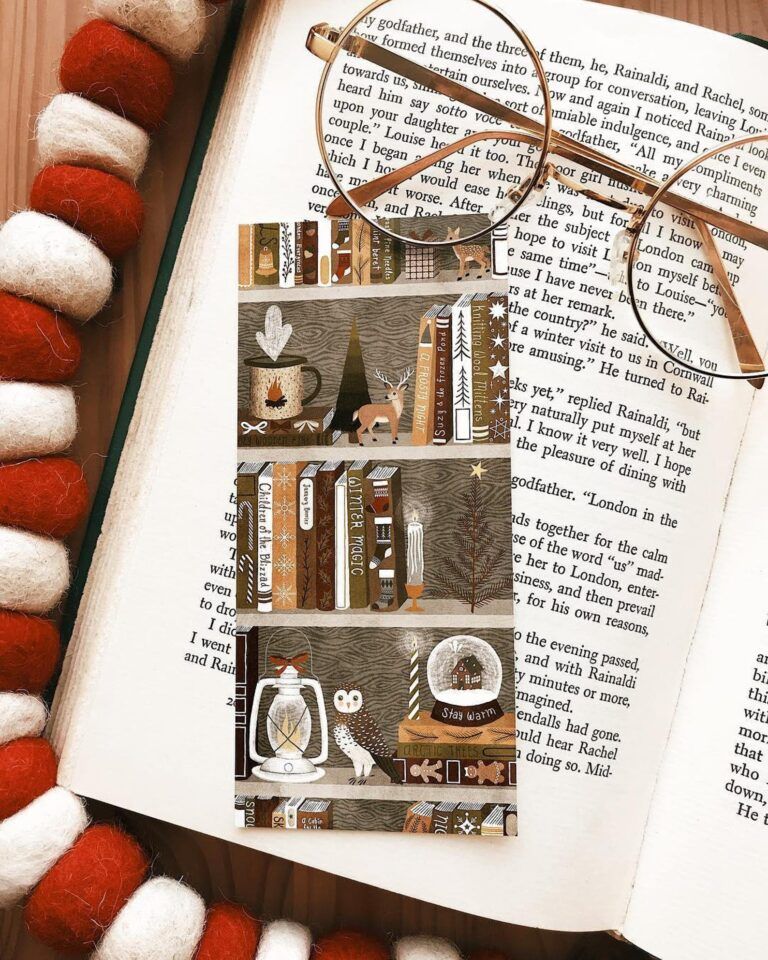 Holiday Bookmarks to Use This Season (and Next!)